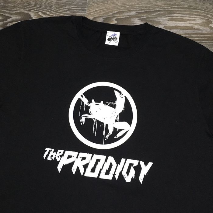 Band Tees Y2K The Prodigy World’s On Fire T-shirt | Grailed