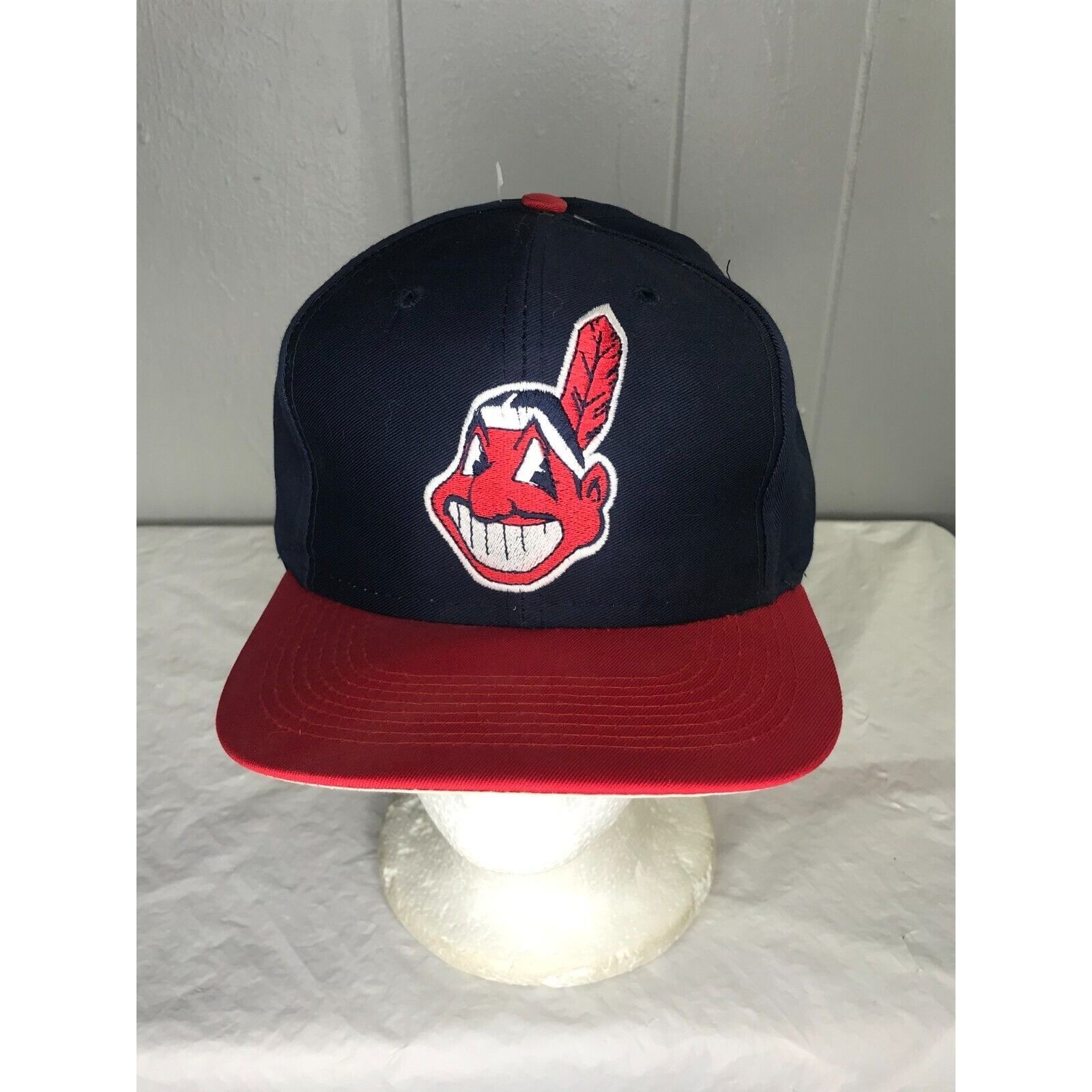 Logo 7 Vintage Cleveland Indians Logo 7 Plain Logo Snapback Cap Hat ...