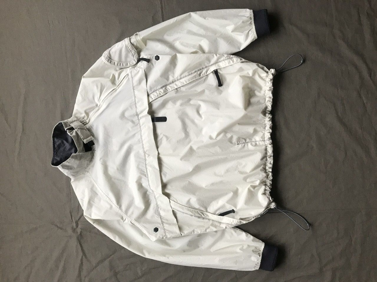 Nike Nike ACG Kayak 2000s Light Jacket | Grailed