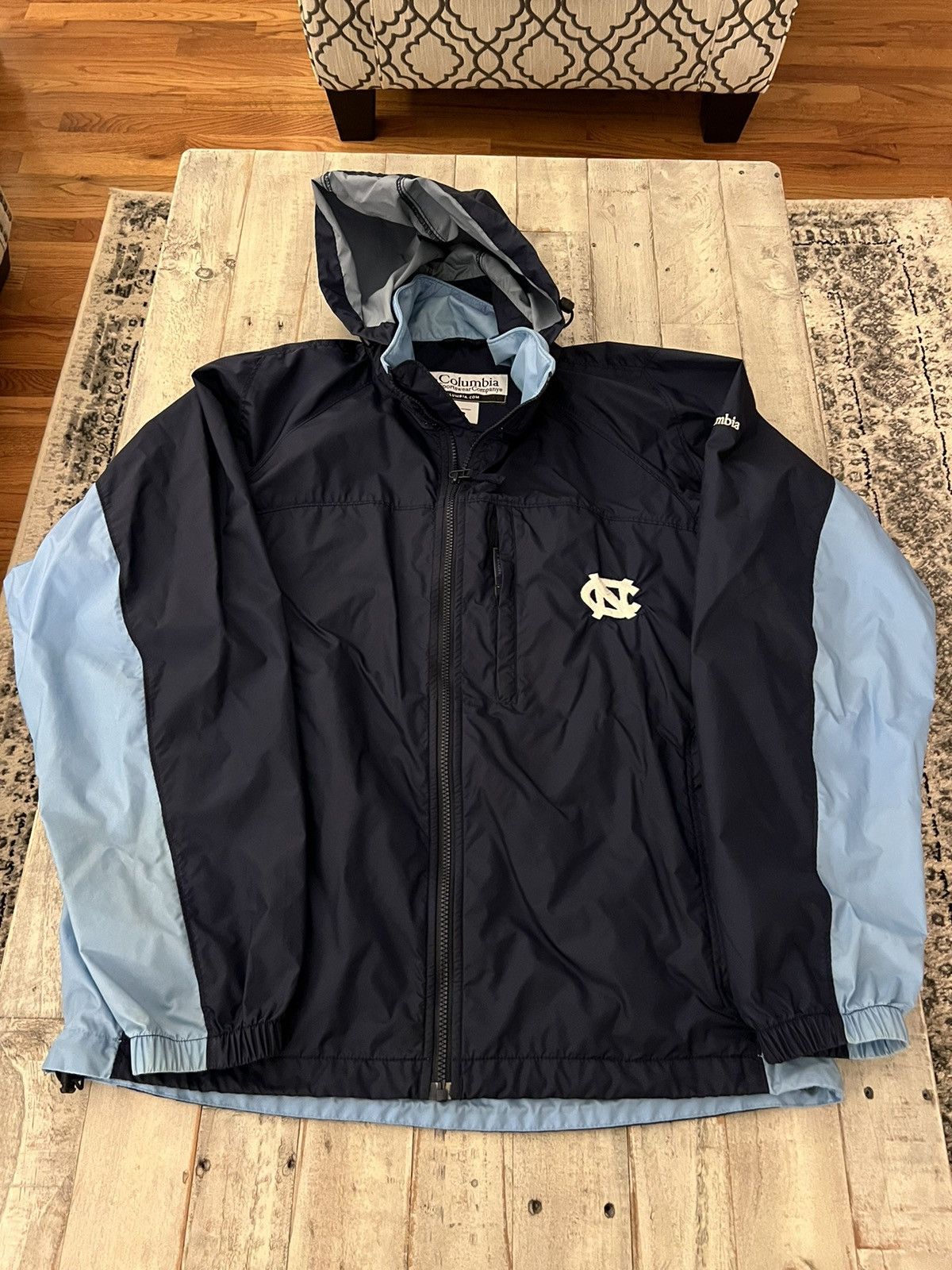 Columbia × Vintage UNC Tarheels Windbreaker | Grailed