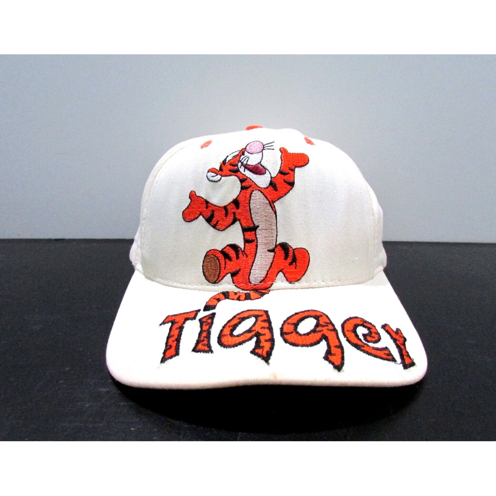 Disney Winnie The Pooh Magic Kingdom Big Logo Tigger Mens Snap Back Cap ...
