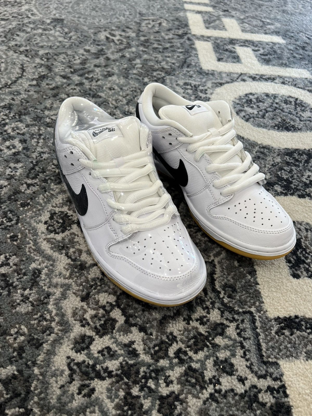 Nike NIKE DUNK LOW SB “WHITE GUM BOTTOM” - SIZE 9 - DS, OG ALL | Grailed