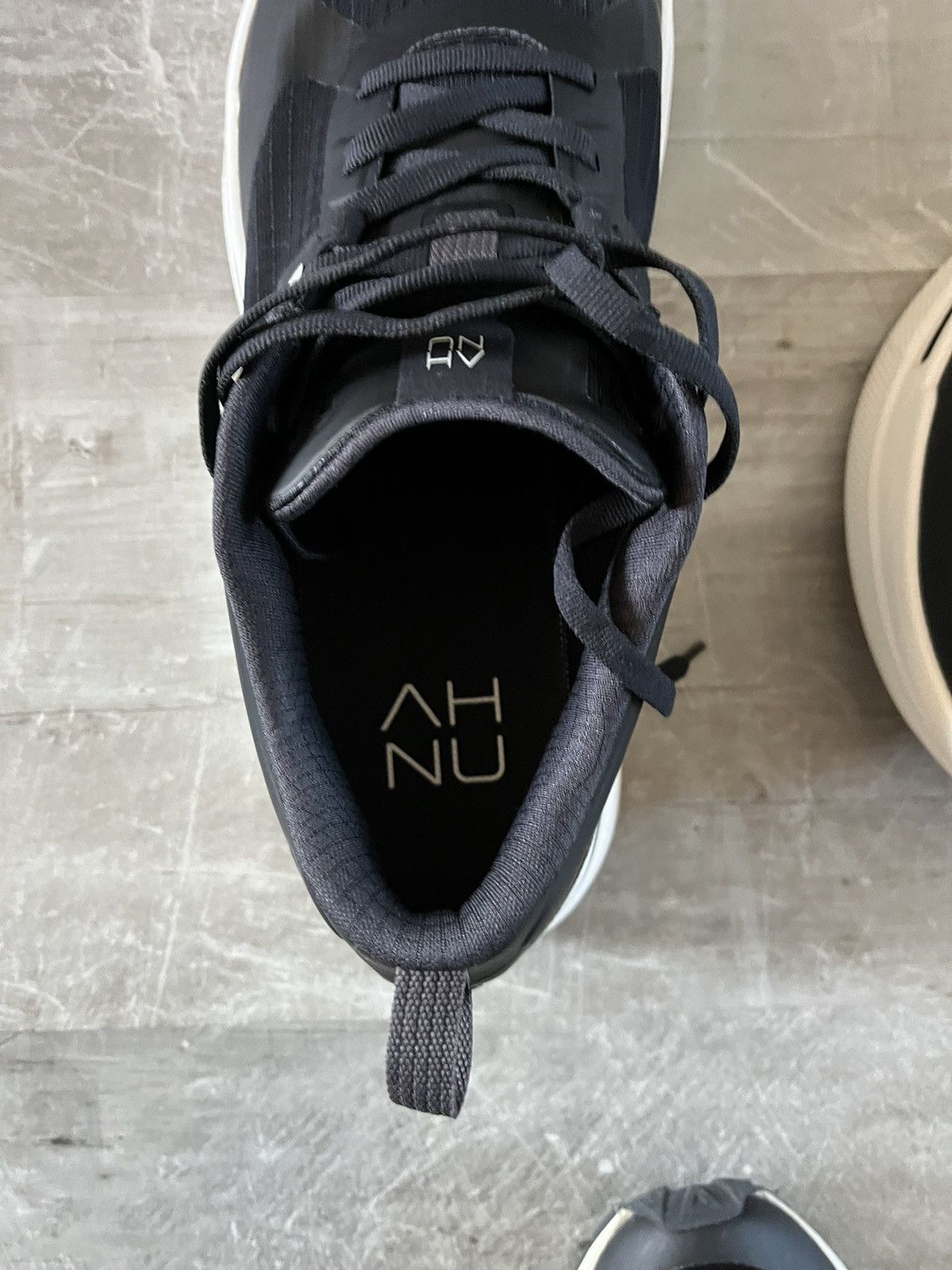 Streetwear Ahnu Sequence 1 Black | Grailed