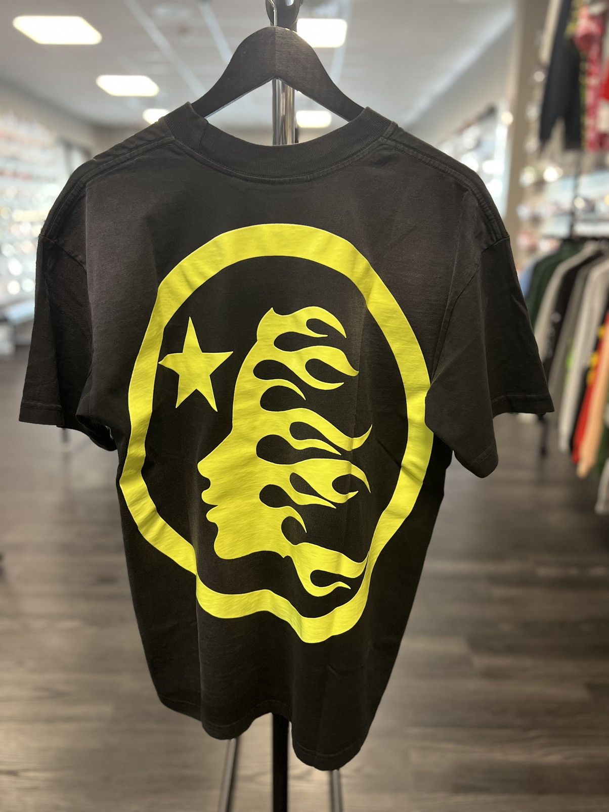 HELLSTAR Hellstar Classic Logo Gel Yellow T-Shirt | Grailed
