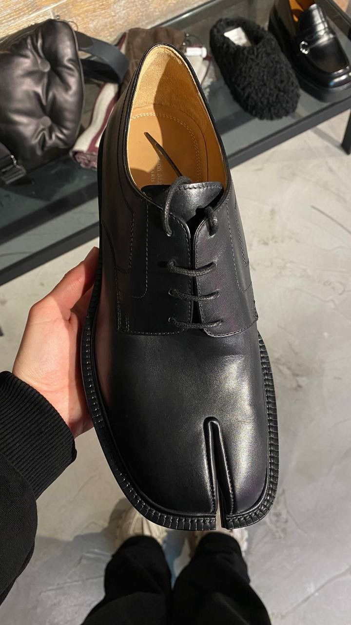 Maison Margiela Last Size Maison Margiela Men’s Leather Tabi Shoes ...