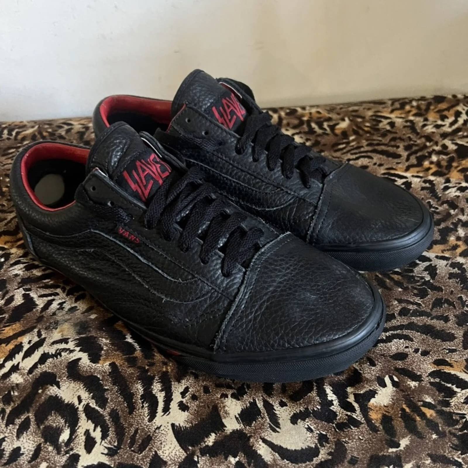 Vans Vans Mens Old school X Slayer "Reign in blood" Sneakers | Grailed