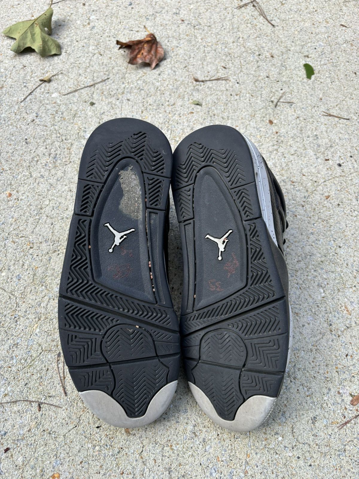 Nike Jordan 4 Retro Oreo | Grailed