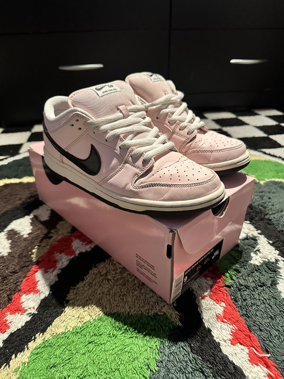 Nike Nike SB Dunk Low Pink Box (RARE) | Grailed