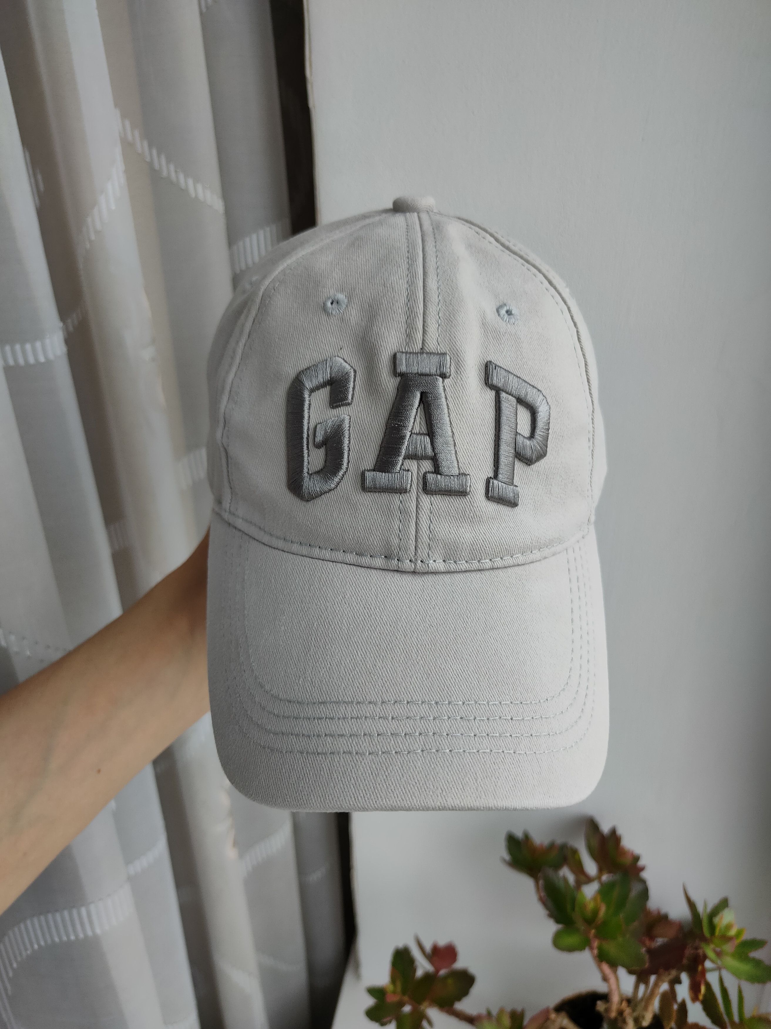 Gap × Streetwear Gap cap hat big logo cap gap not deep | Grailed