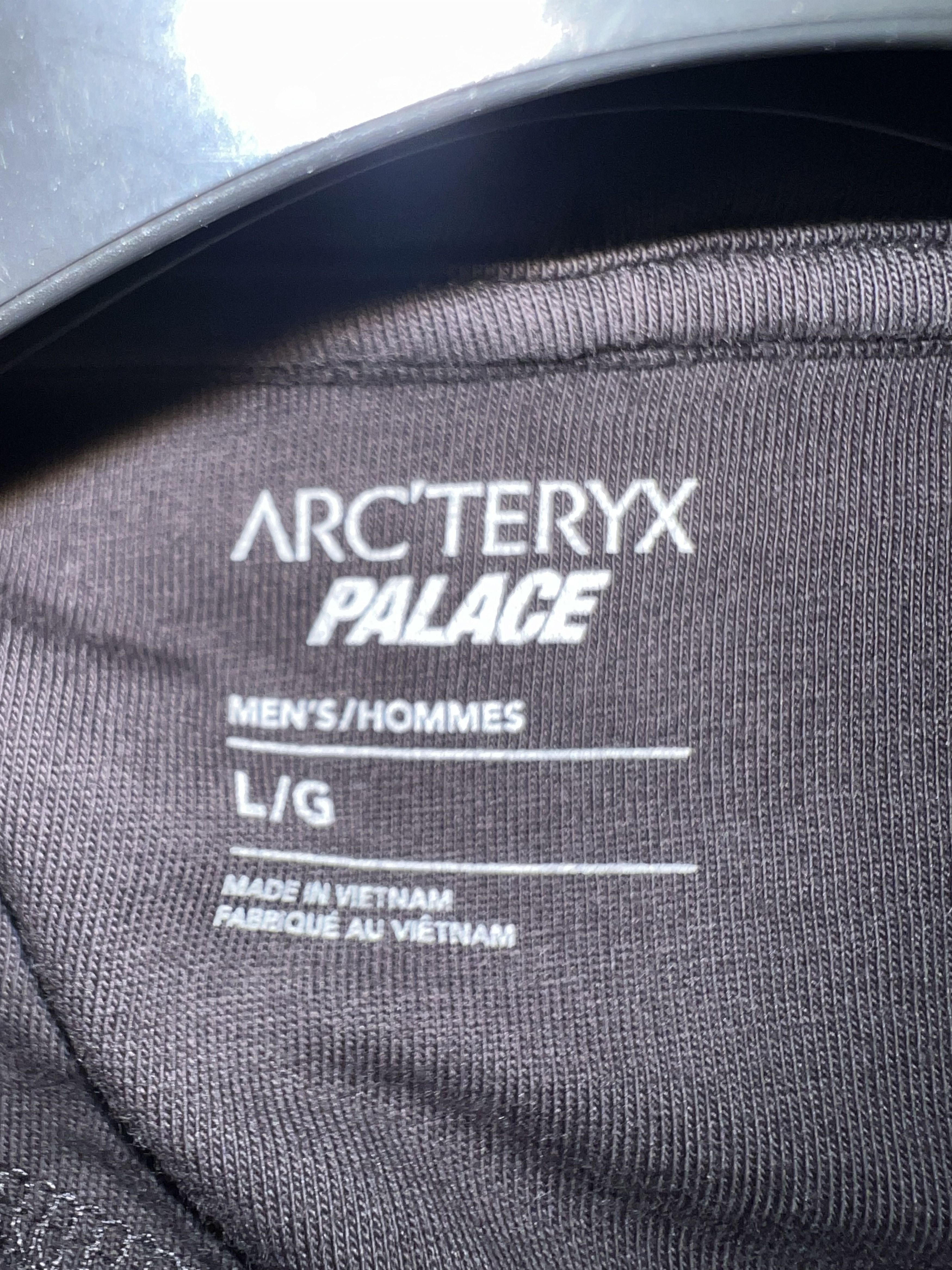 Arc'Teryx × Palace Palace x Arc'Teryx hoodie black | Grailed Arc'Teryx × Palace Palace x Arc'Teryx hoodie black | Grailed