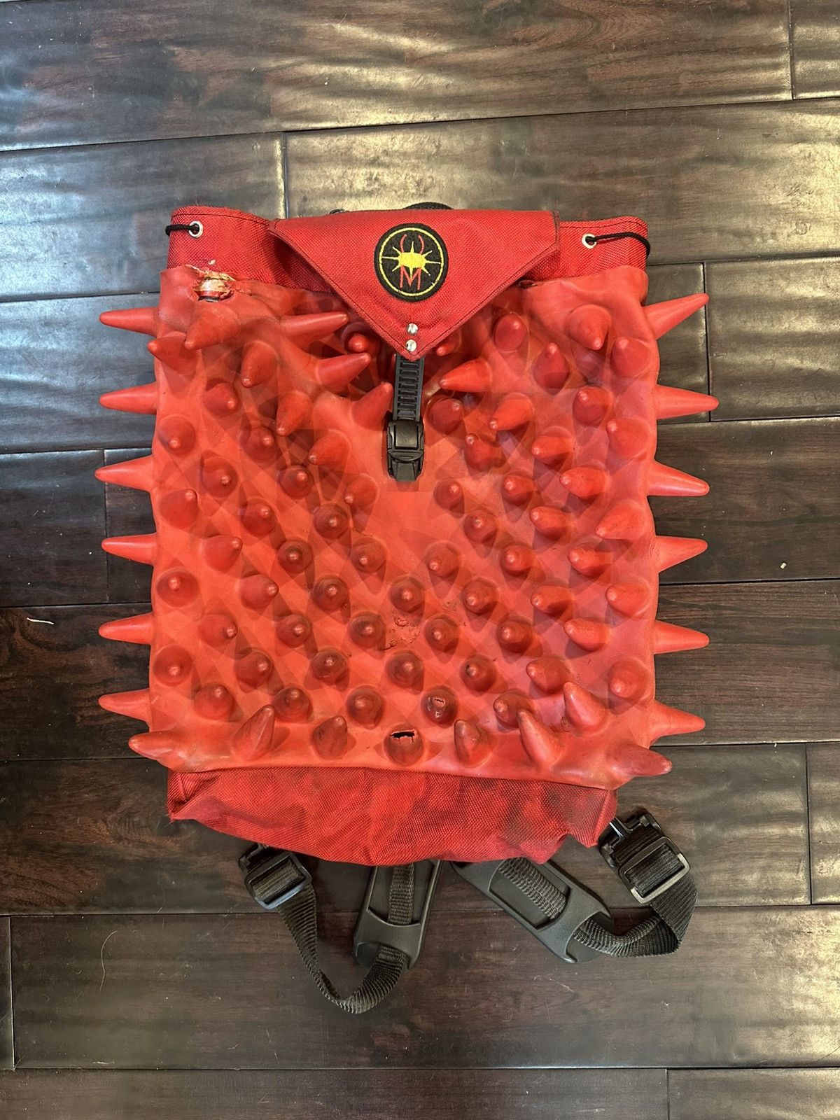 Craig Morrison Craig Morrison Generation 1 red rock sack bug bag | Grailed