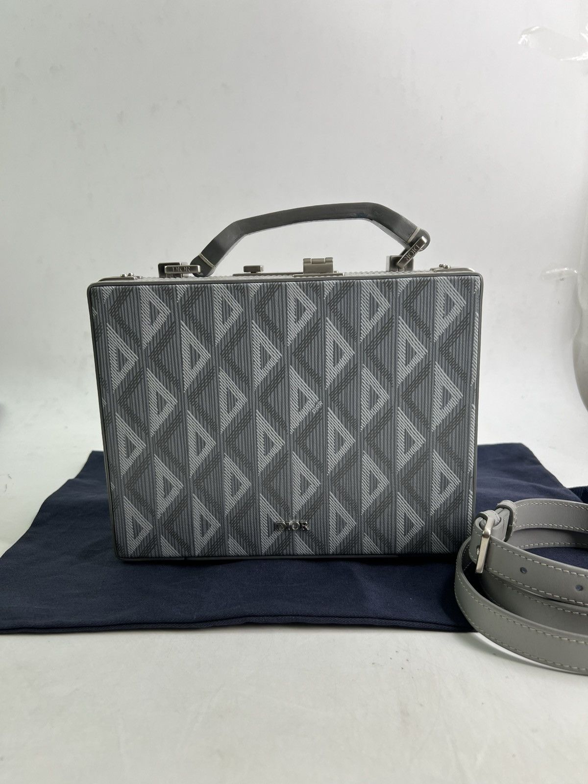 Dior Dior Lock Diamond CD Mono Hand/Sling Bag | Grailed