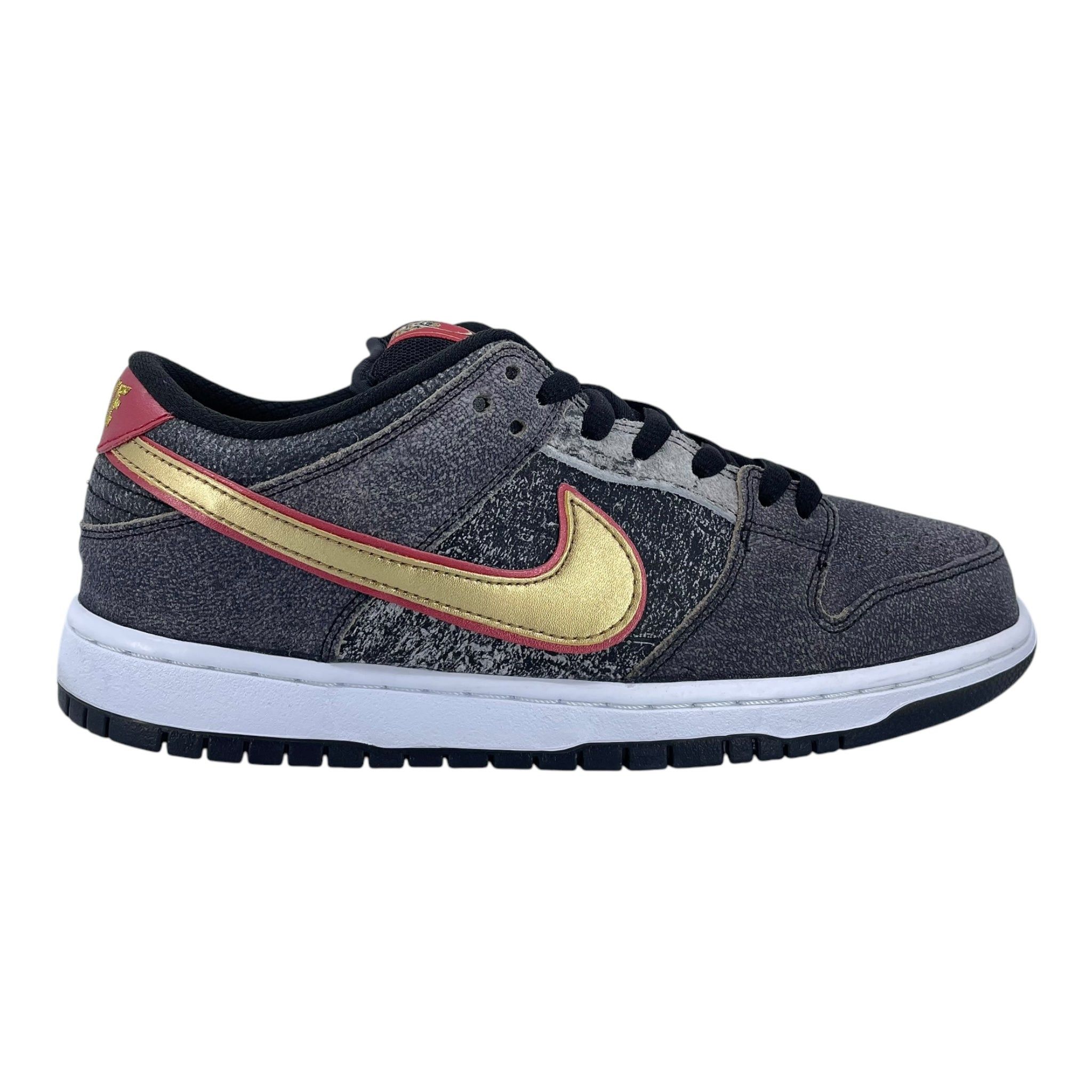 Nike SB Dunk Low Beijing Metallic Gold | Grailed