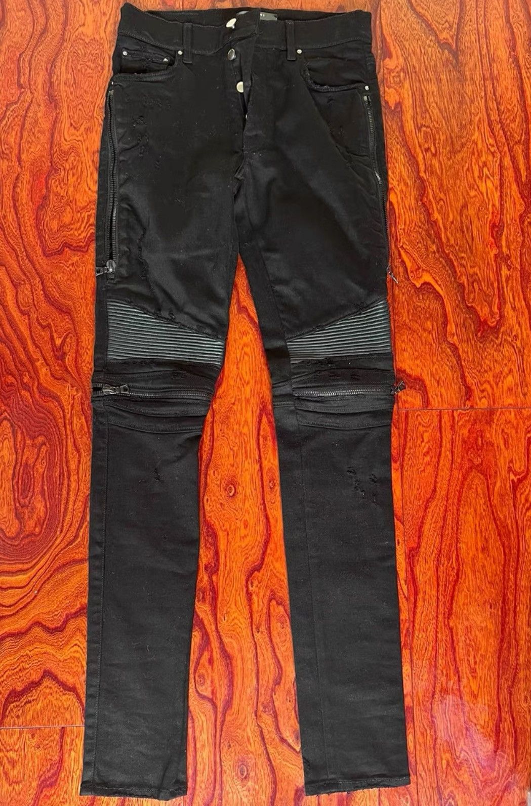 Amiri AMIRI zipper ripped jeans | Grailed
