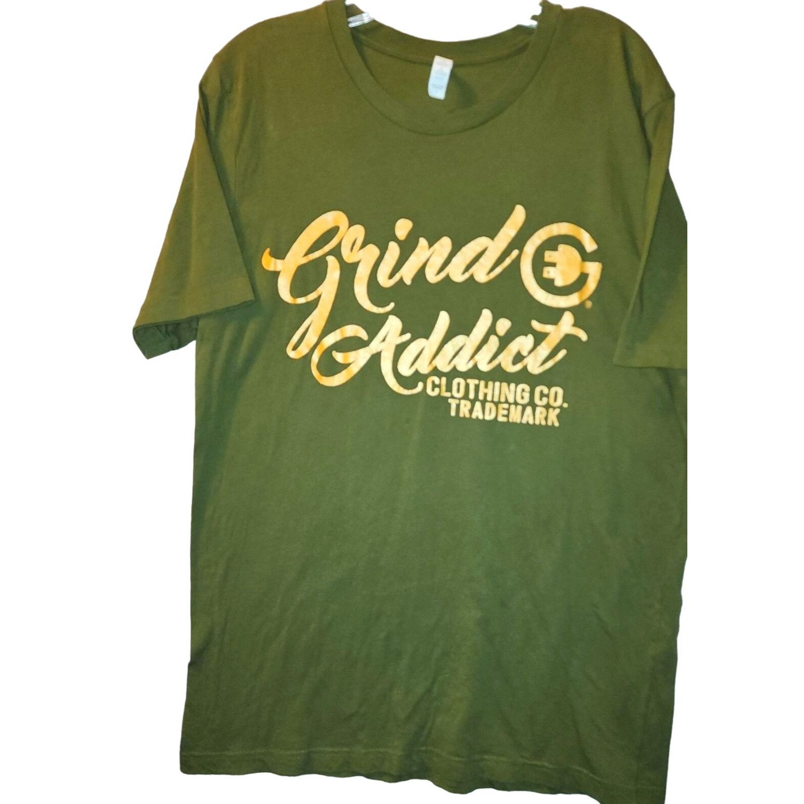 Streetwear Grind Addict Clothing Co. Army Green Short Sleeve Large Grap ...