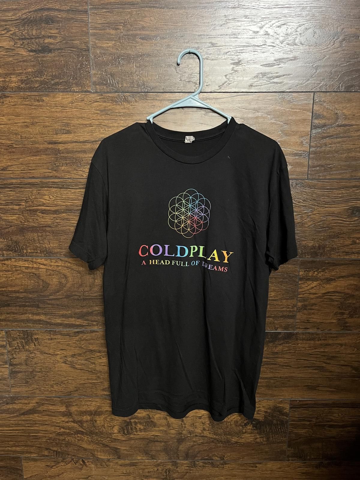 Next Level Apparel Coldplay Tour T-shirt - 2017 A Head Full of Dreams-L | Grailed