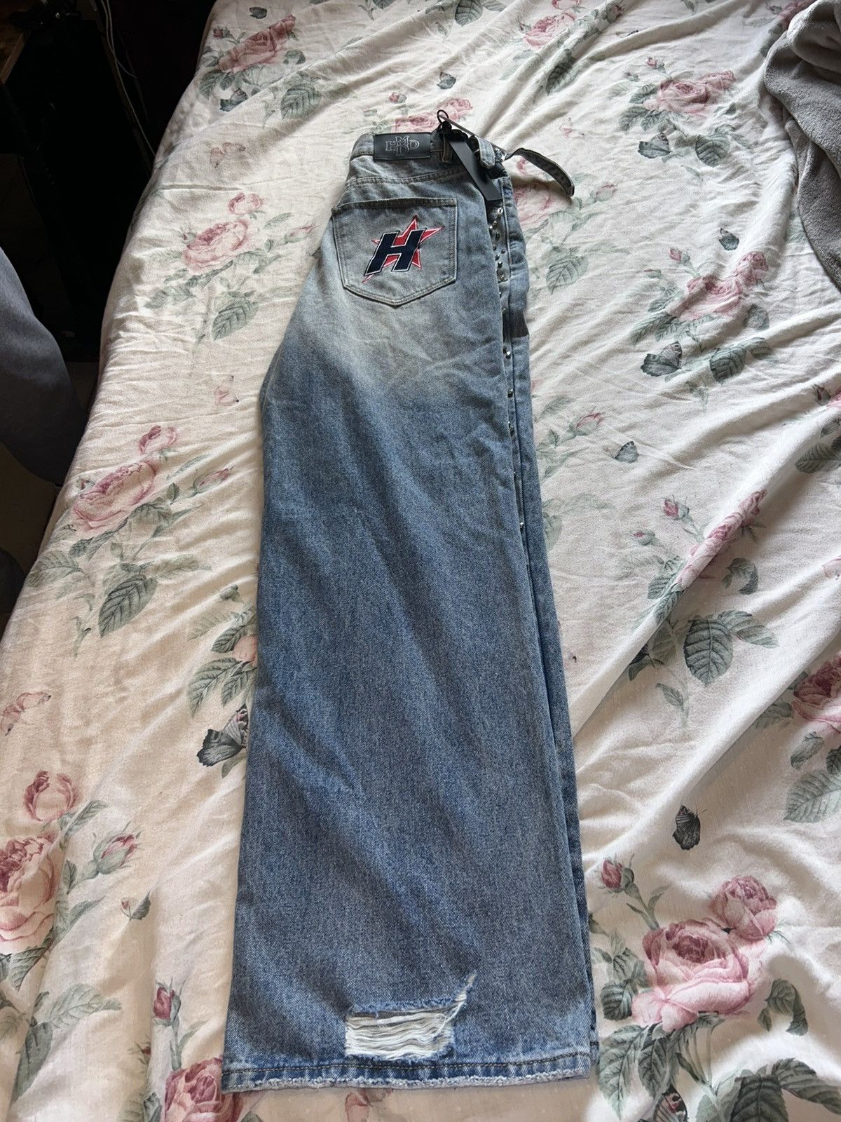 HMDD Crystal H Star Baggies | Grailed