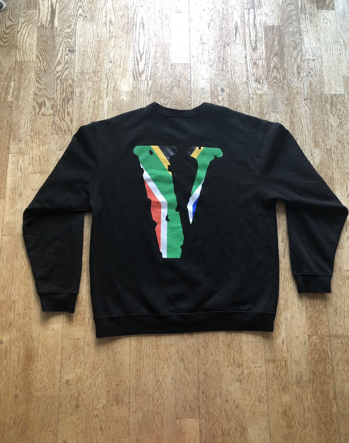 Vlone RARE VLONE FRIENDS SOUTH AFRICA DESIGN CREWNECK SWEATSHIRT | Grailed