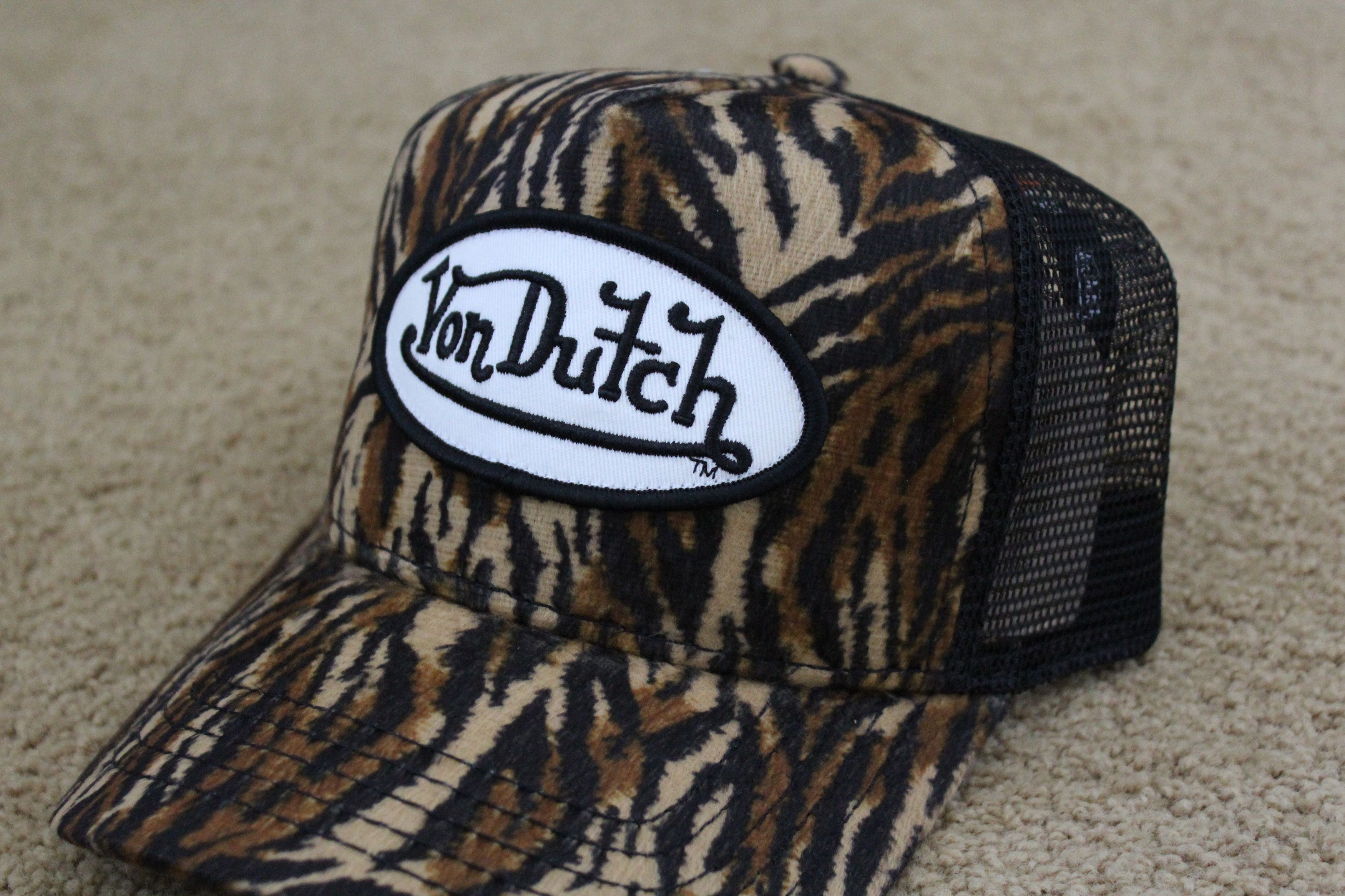 Von Dutch Tiger Stripe Velvet Trucker | Grailed