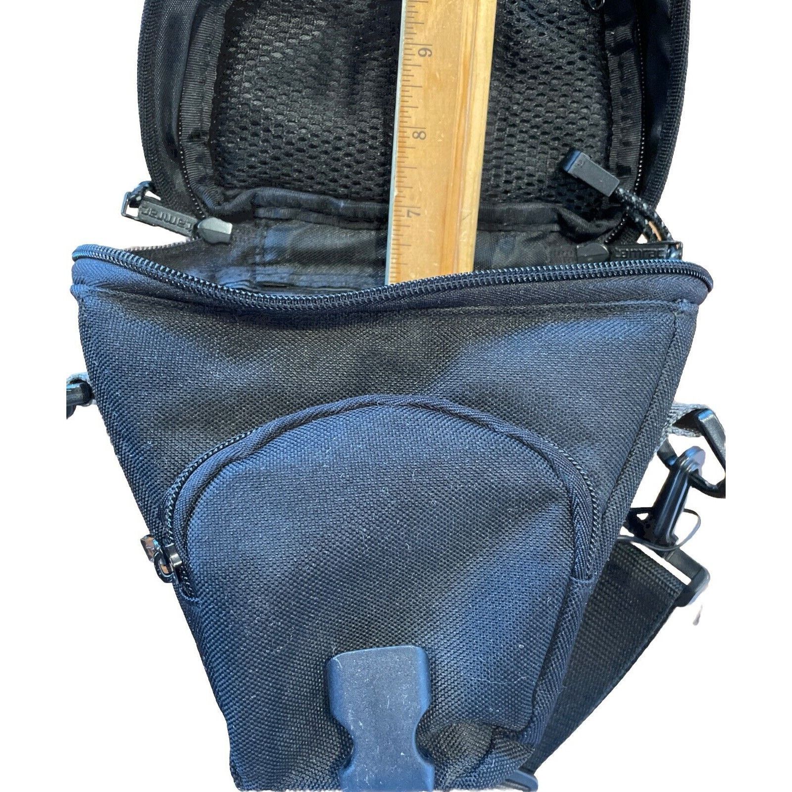 & Other Stories TEK By Tamrac Gray Bag Camera Bag Padded W/Shoulder ...