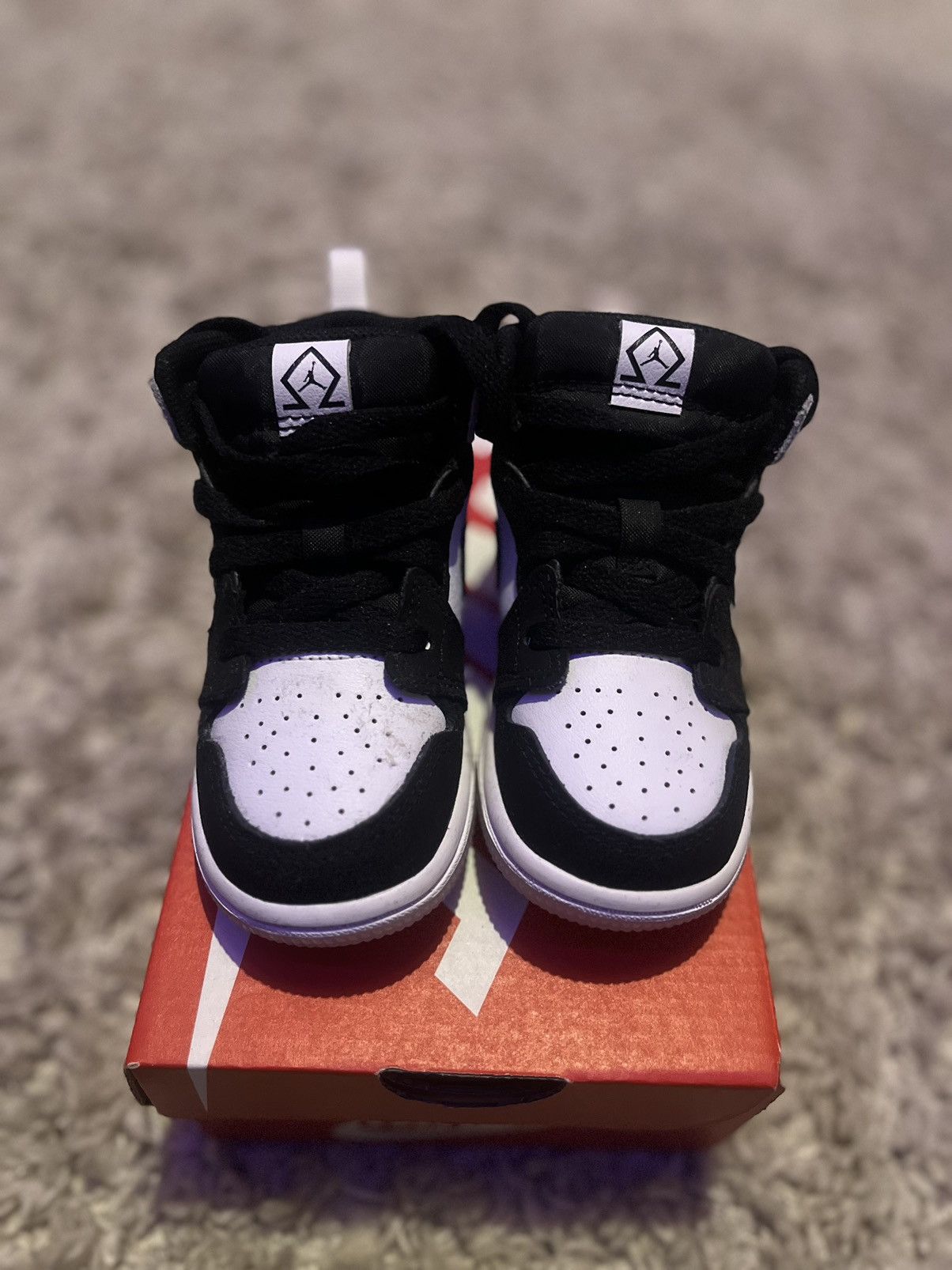 Jordan Brand × Nike Air Jordan 1 Mid SE “Diamond” Sneakers | Grailed