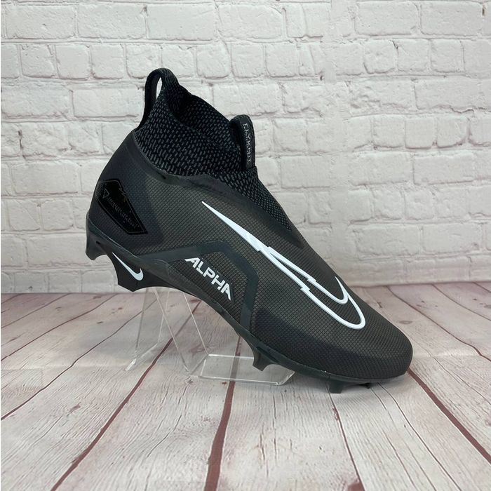 Nike Nike Mens Alpha Menace Elite 3 Black/Grey Football Cleats | Grailed
