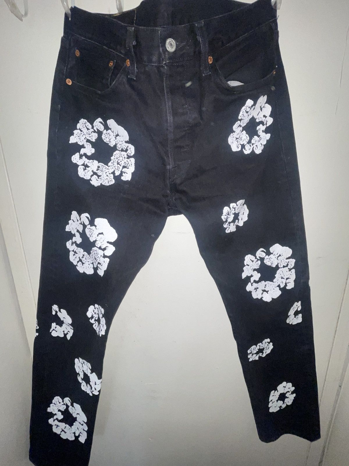 DENIM TEARS × Levi's Denim Tear The Cotton Wreath Jean Black | Grailed