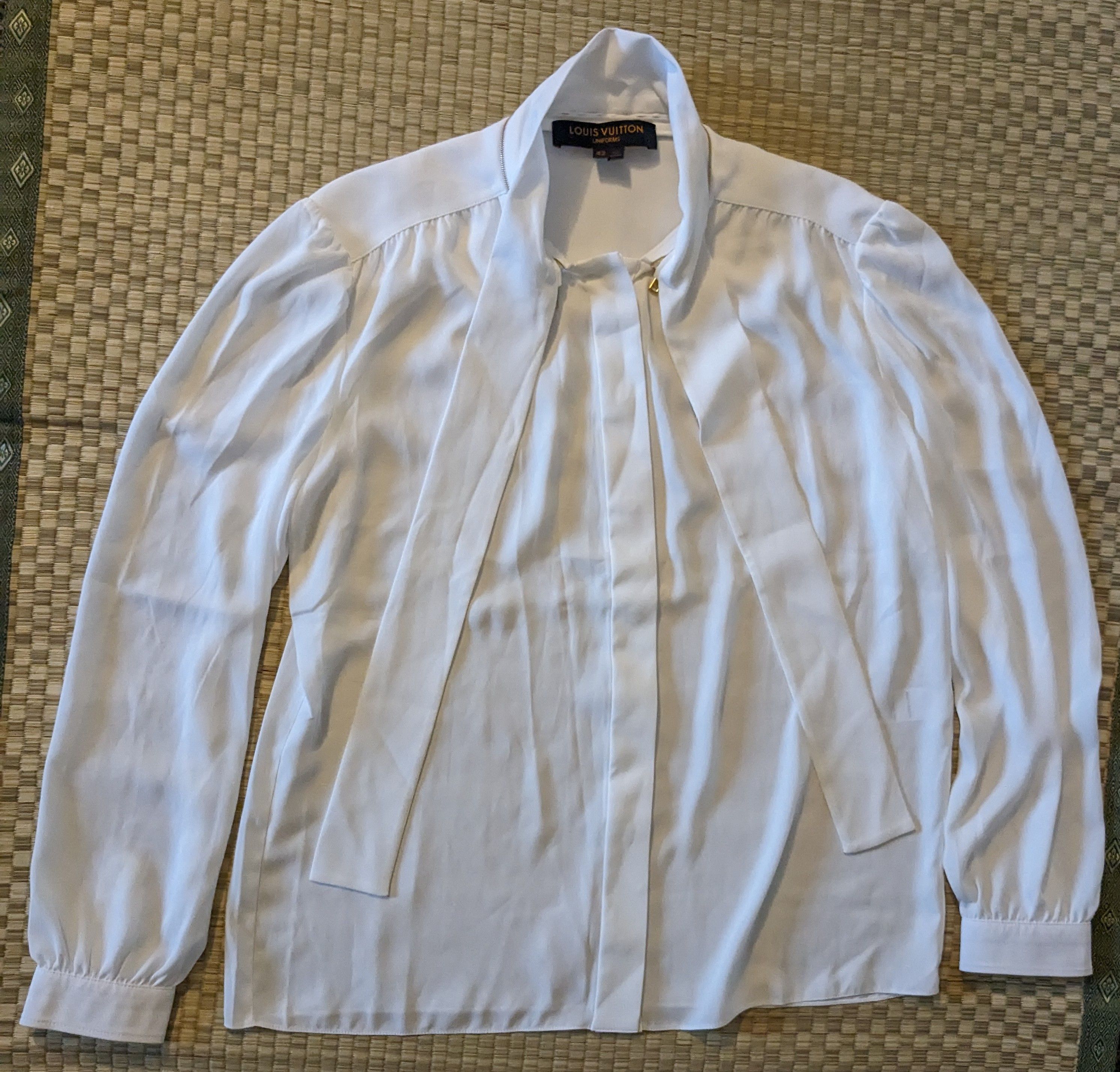 Louis Vuitton Louis Vuitton Uniforms Button Up Shirt Made in Bulgaria ...