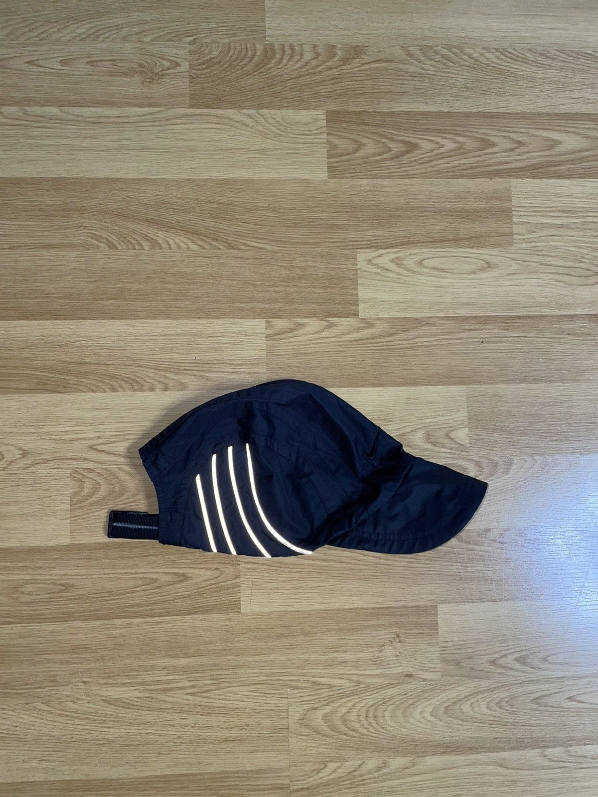 Nike × Vintage Nike 2000s Vintage Clima-Fit Soft Peak 3M Reflective Cap ...