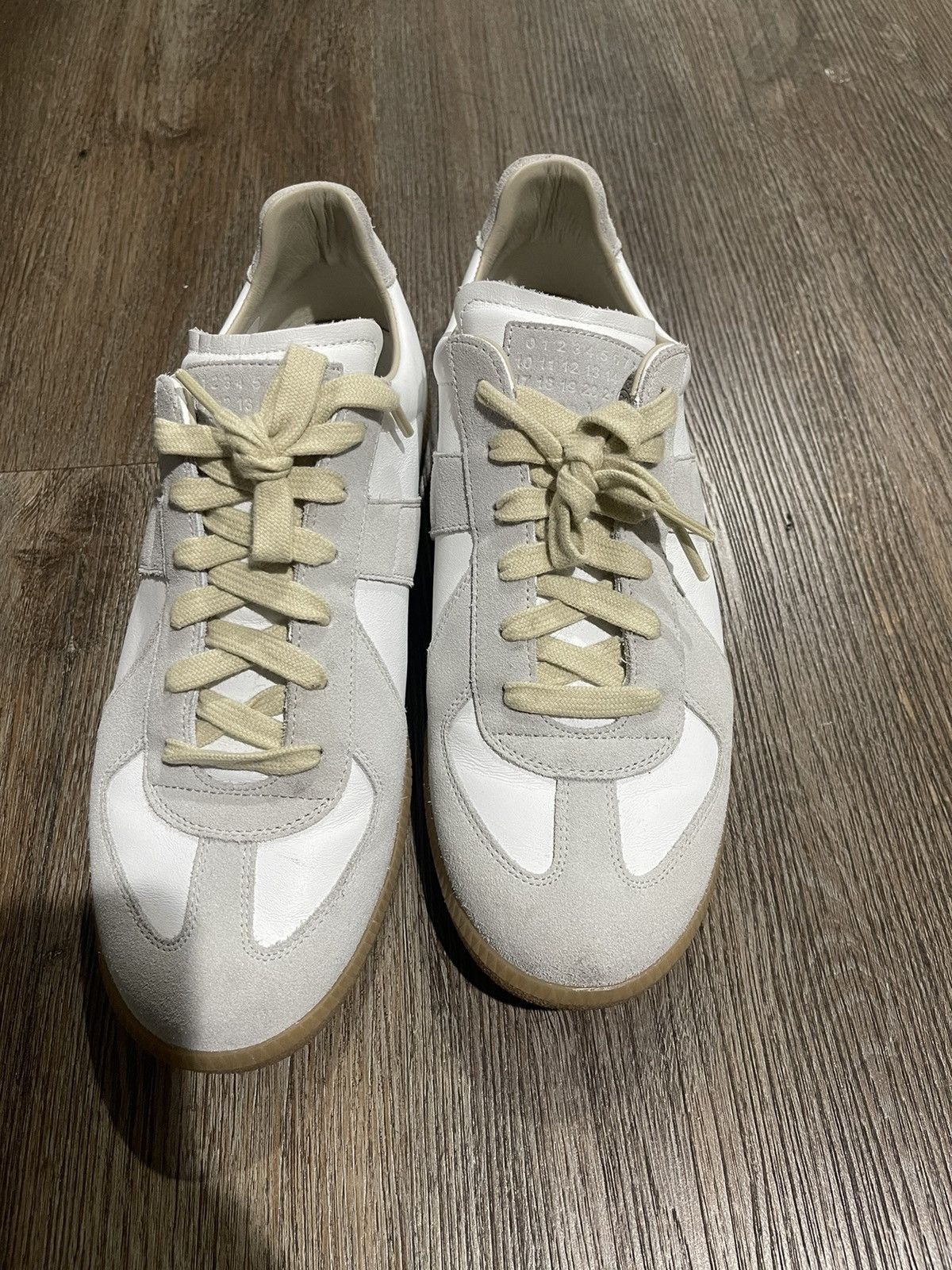 Maison Margiela Maison Margiela gats white and grey (ivory) | Grailed