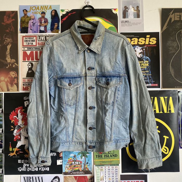 Edwin Vintage Edwin 80s-90s Washed Blue Distressed Denim Jacket | Grailed
