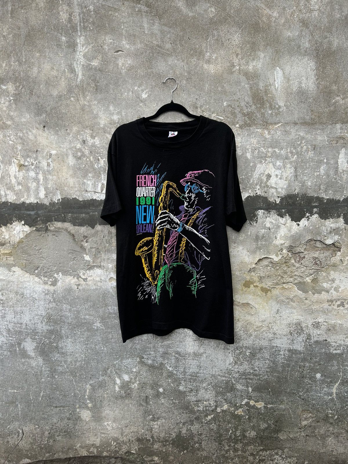 Vintage 💥Vintage Merch Fruit Of The Loom Quarter 1991 | Grailed