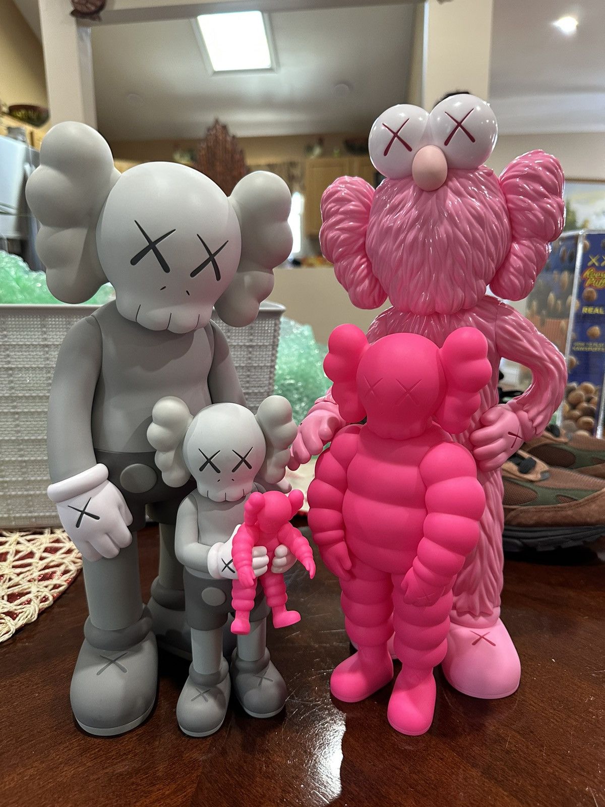 Kaws Kaws Family | Grailed
