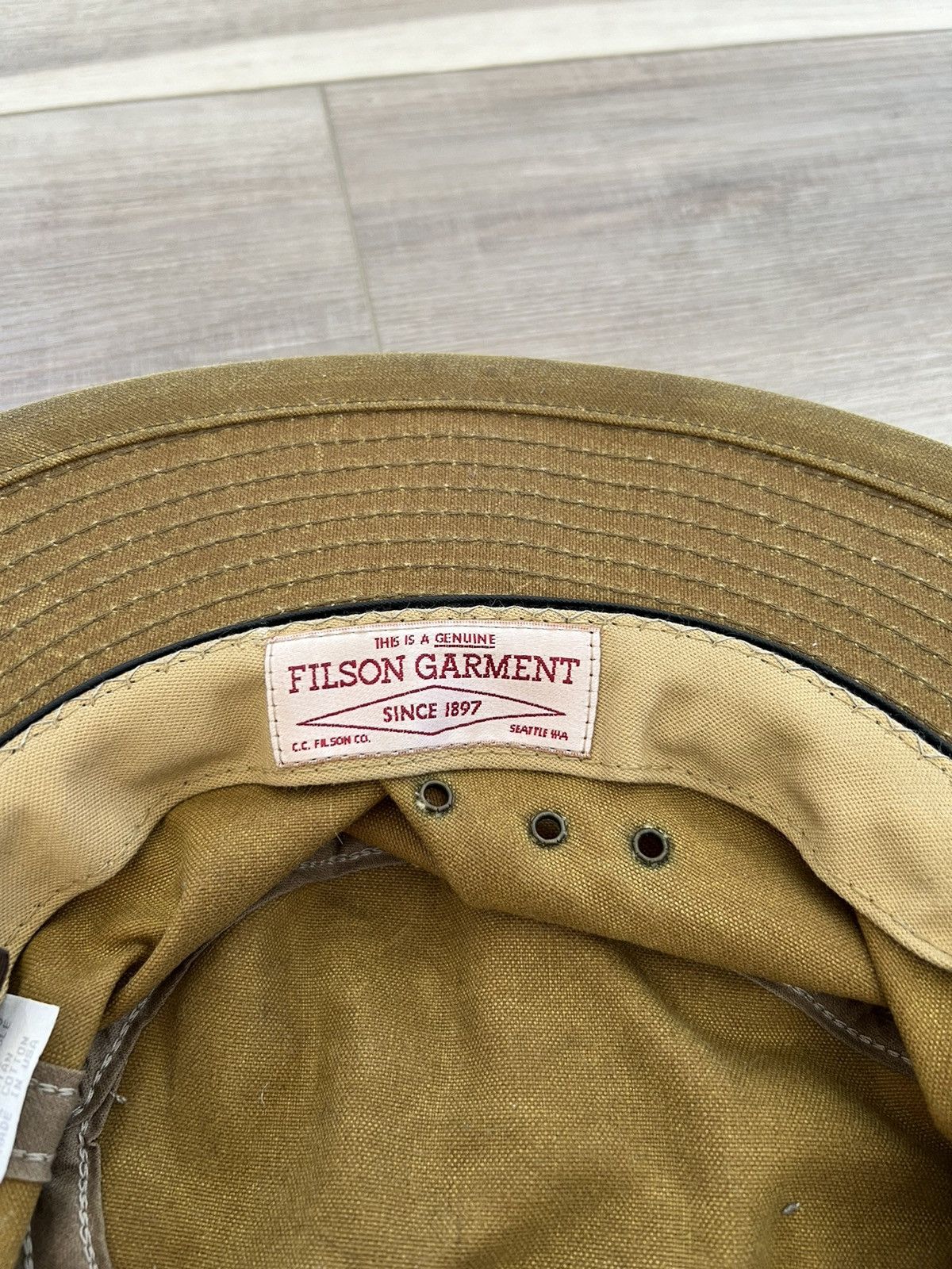 Filson TIN CLOTH PACKER HAT | Grailed