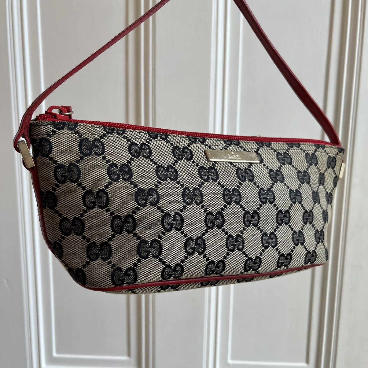 Gucci Vintage Gucci Classic GG Monogram Shoulder Bag | Grailed