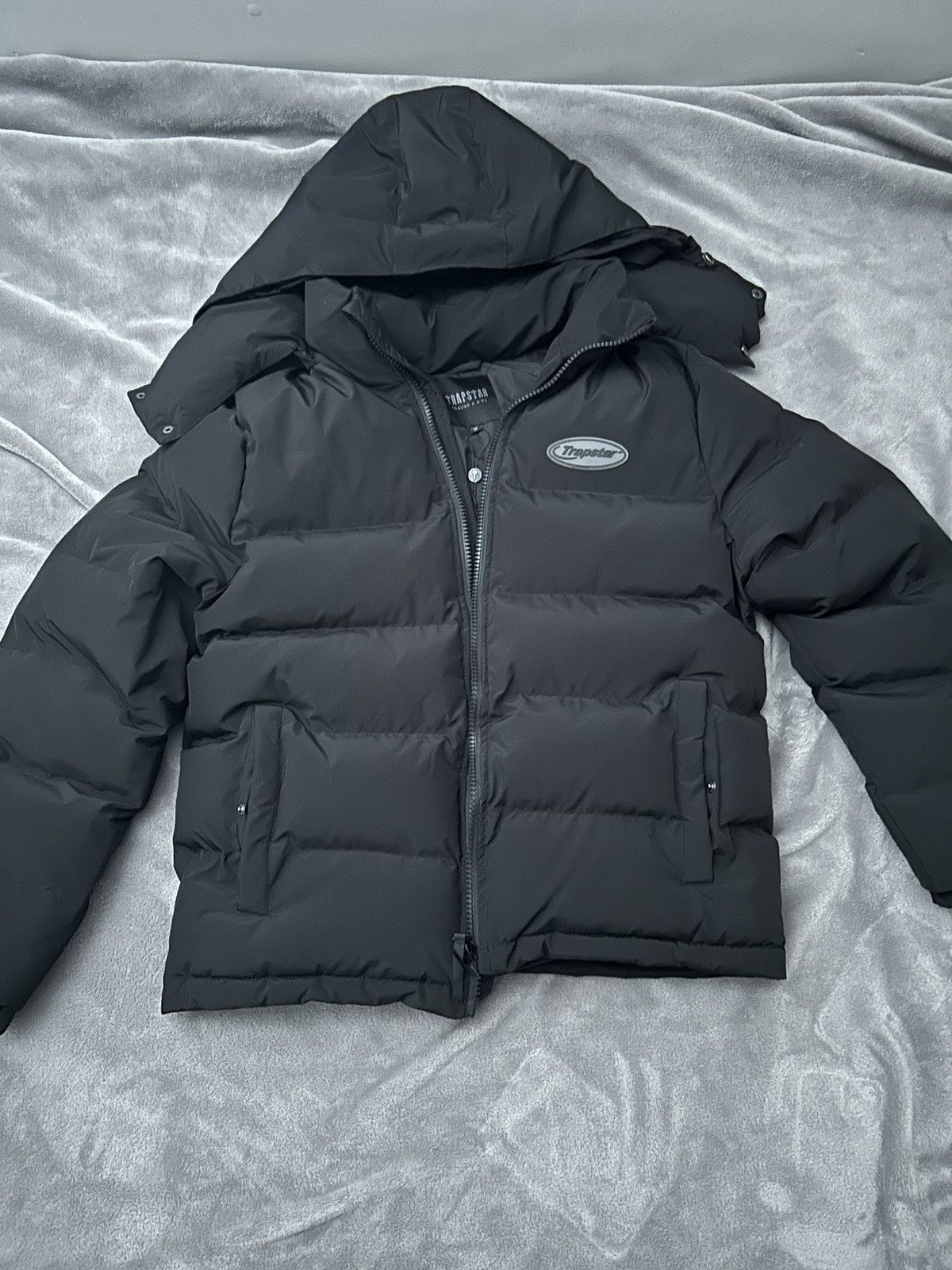 Trapstar London Trapstar Hyperdrive Detachable Hooded Puffer Jacket ...