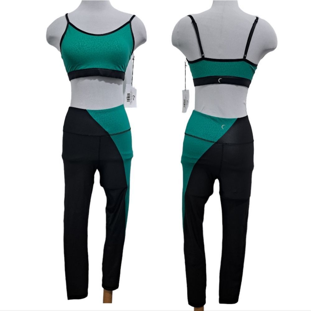 Unbrnd Zyia Activewear Jade River Stone Metallic Set Adjustable Bra ...