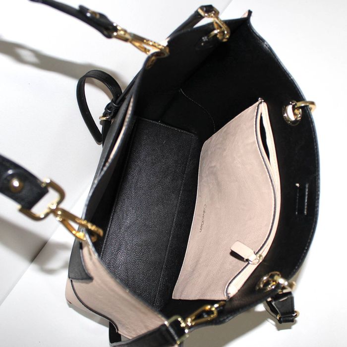 Calvin Klein Calvin Klein Reversible Tote Pouch Black and Beige | Grailed