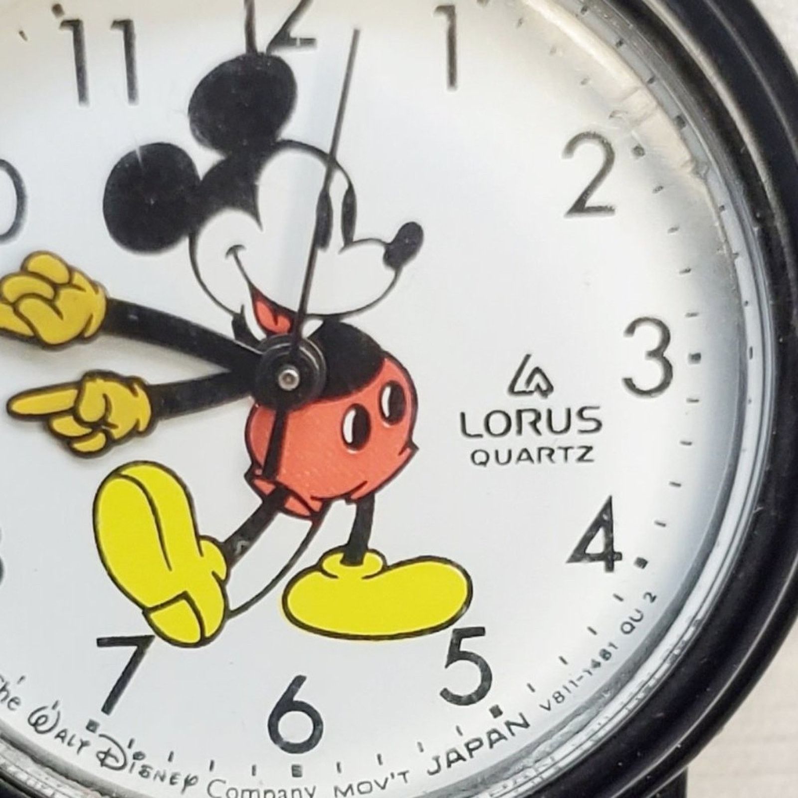 Disney Vintage Charm Disney Lorus Mickey Mouse Black Plastic Watch ...