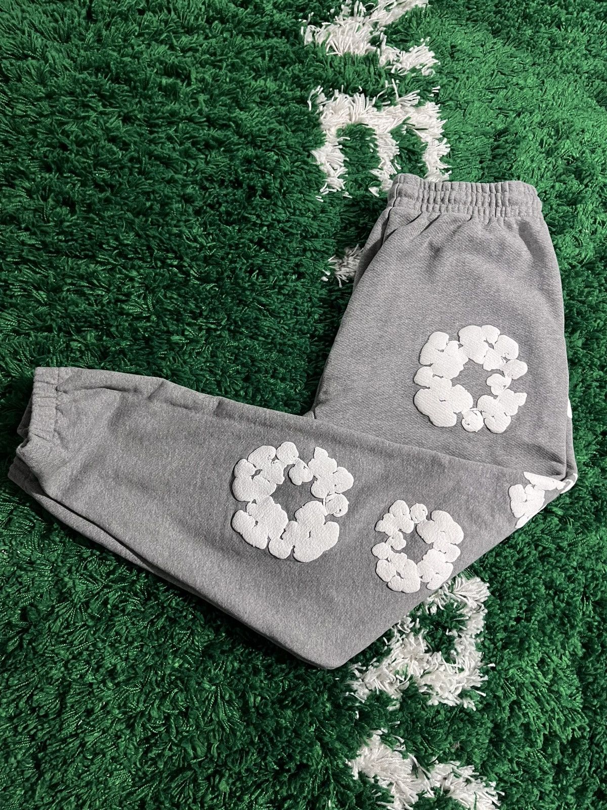 DENIM TEARS Denim Tears Cotton Wraith Sweatpants | Grailed