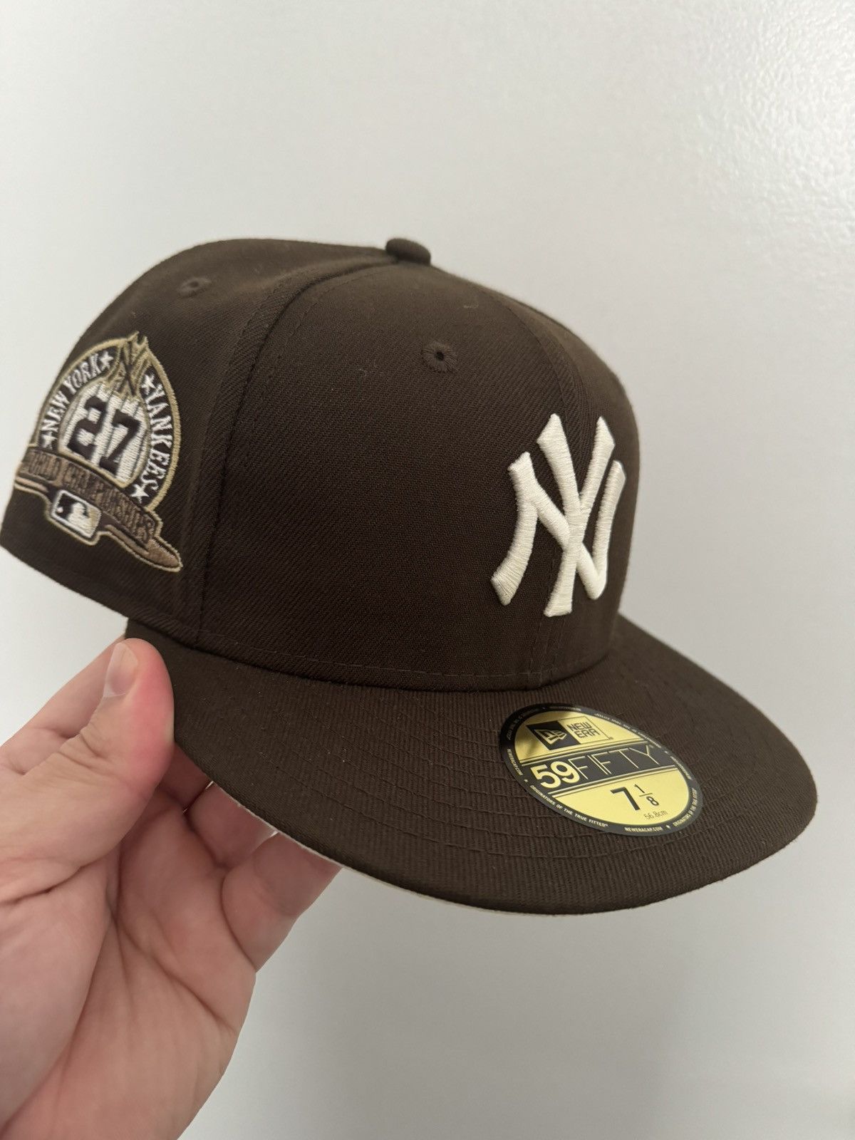 New Era × New York Yankees New era 59fifty New York Yankees Brown Cream ...