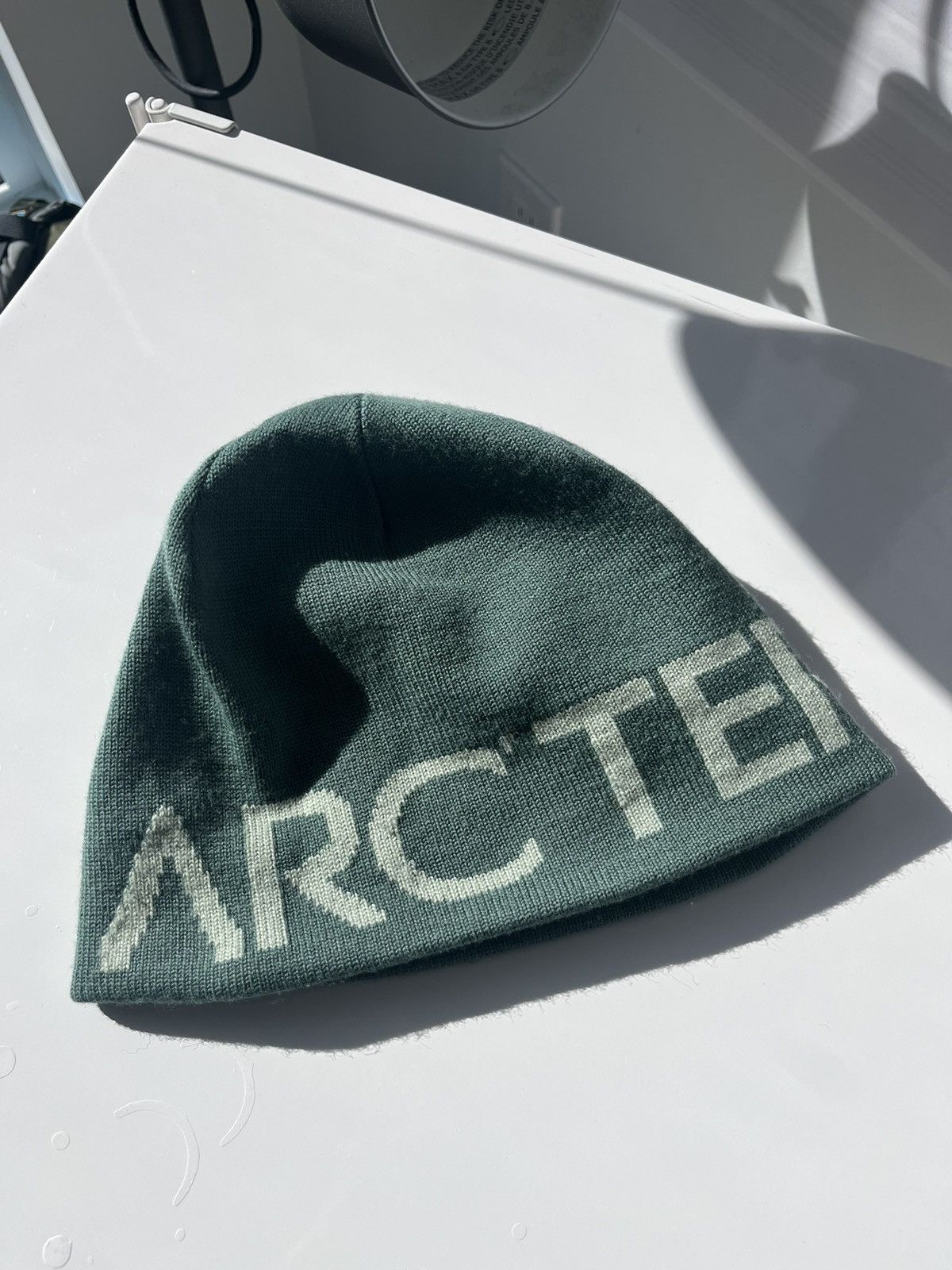 Arc'Teryx Arcteryx Green Word Head Toque Beanie 2021. | Grailed