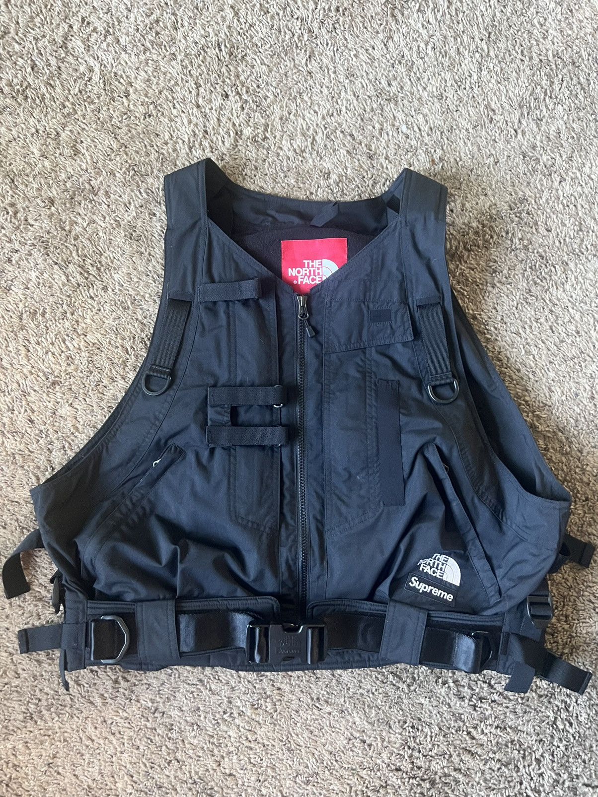 Supreme × The North Face Supreme x TNF ATG Vest Only | Grailed