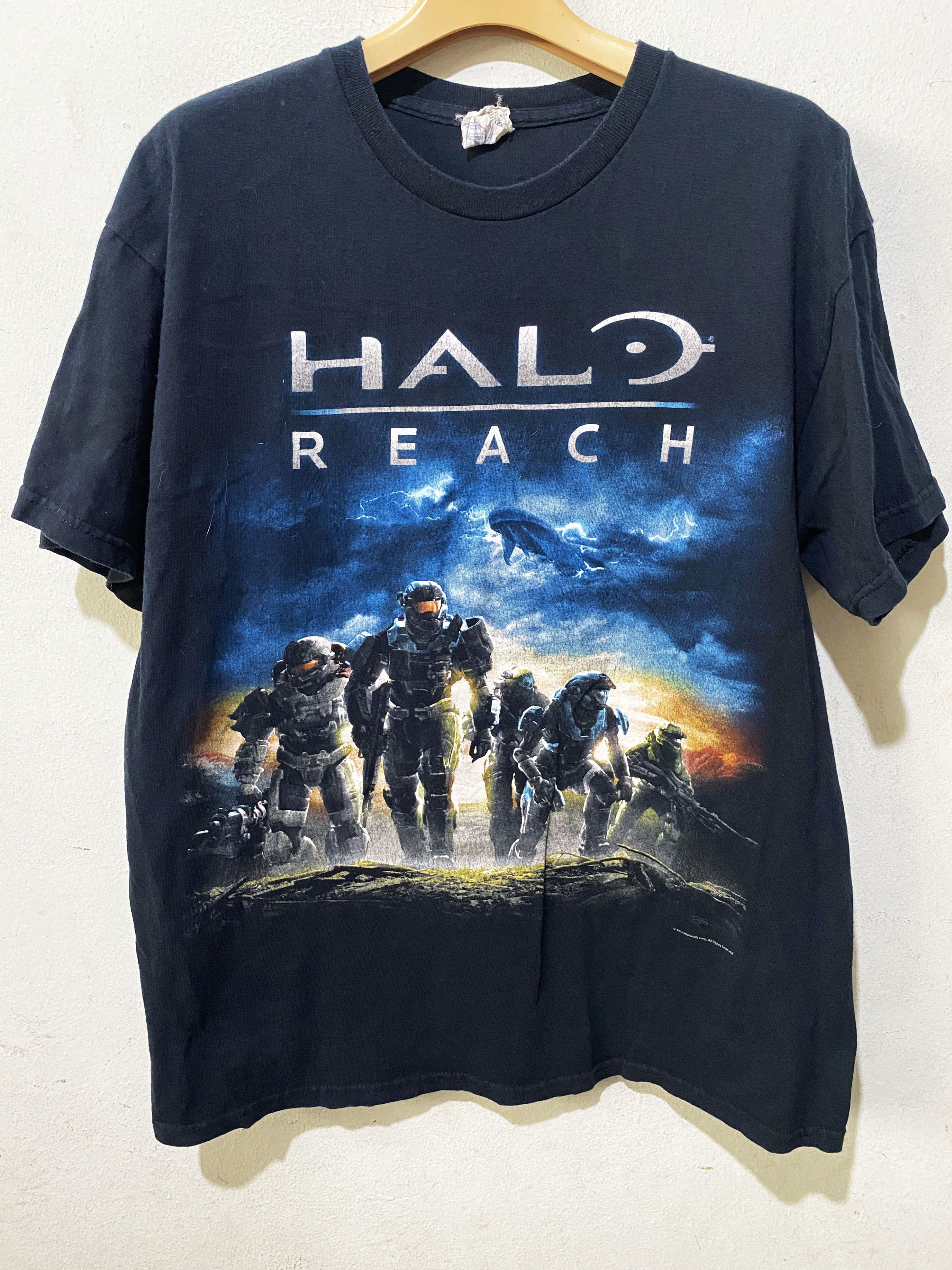 Art 2010 Halo Reach T-Shirt | Grailed