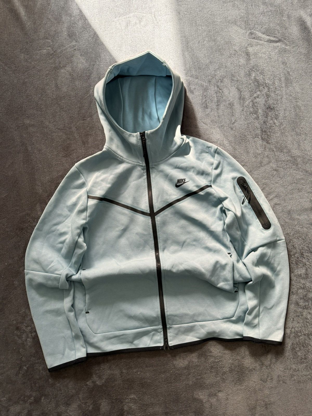 Nike × Streetwear × Vintage NIKE TECH FLEECE VINTAGE BASIC LOGO ...