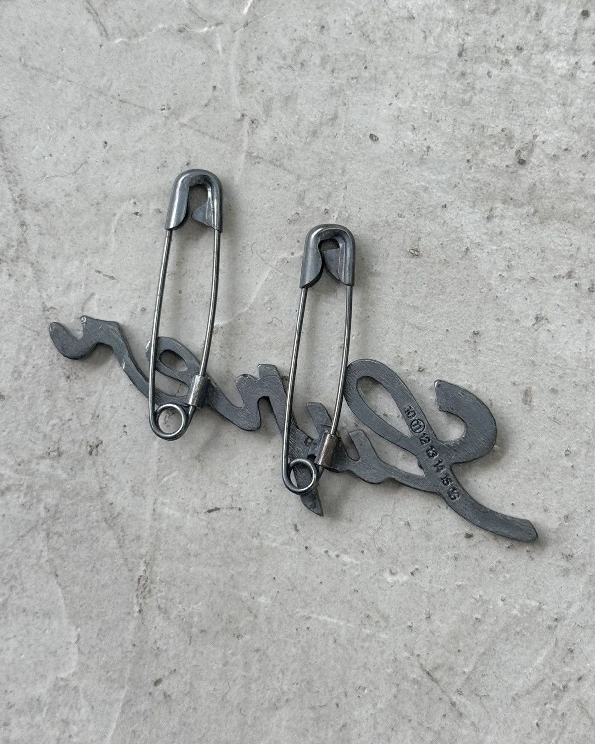 Maison Margiela SS08 CALLIGRAPHY SAFETY PIN | Grailed