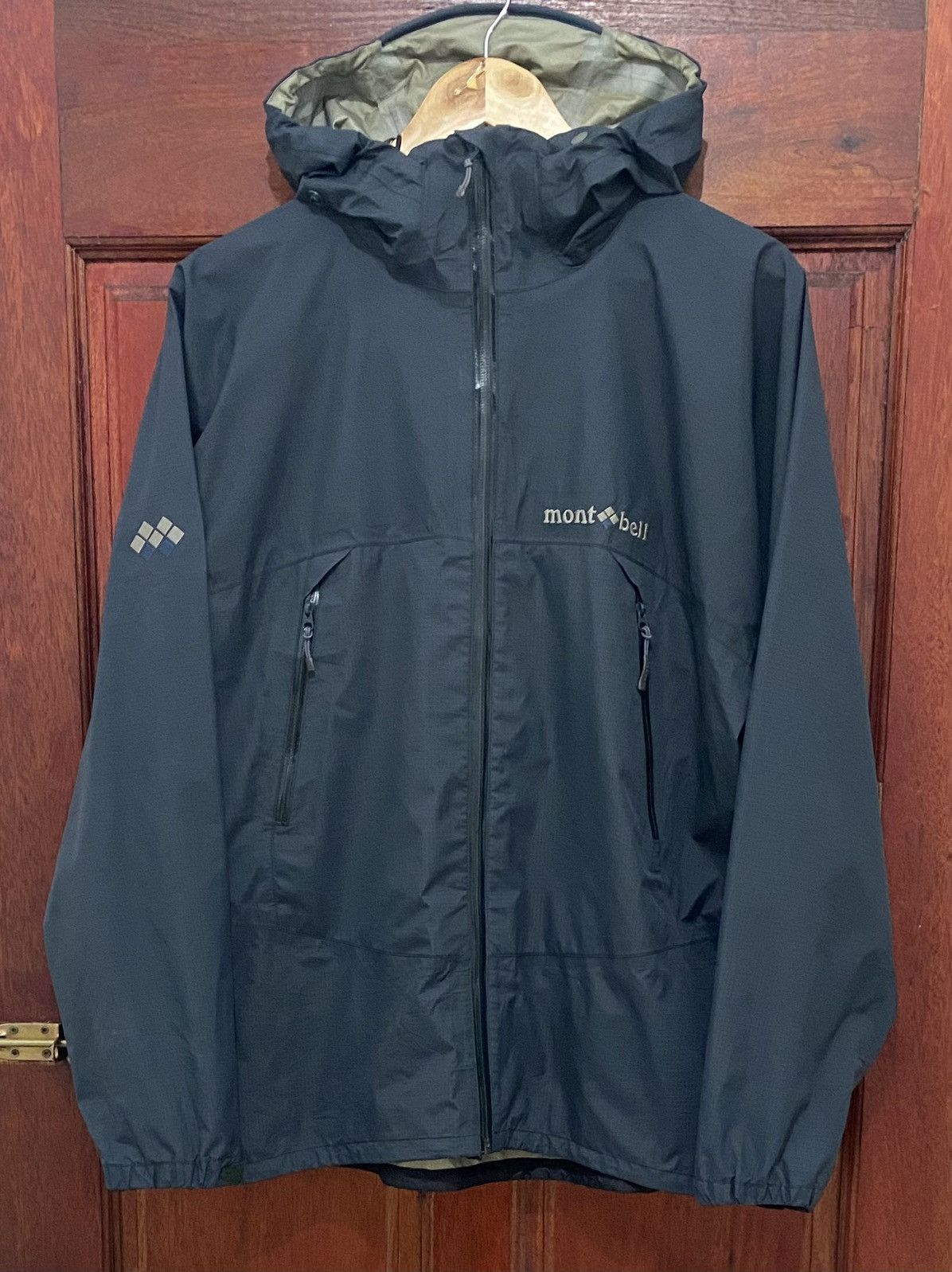 Goretex × Montbell MONT-BELL GORE-TEX WATERPROOF JACKET | Grailed