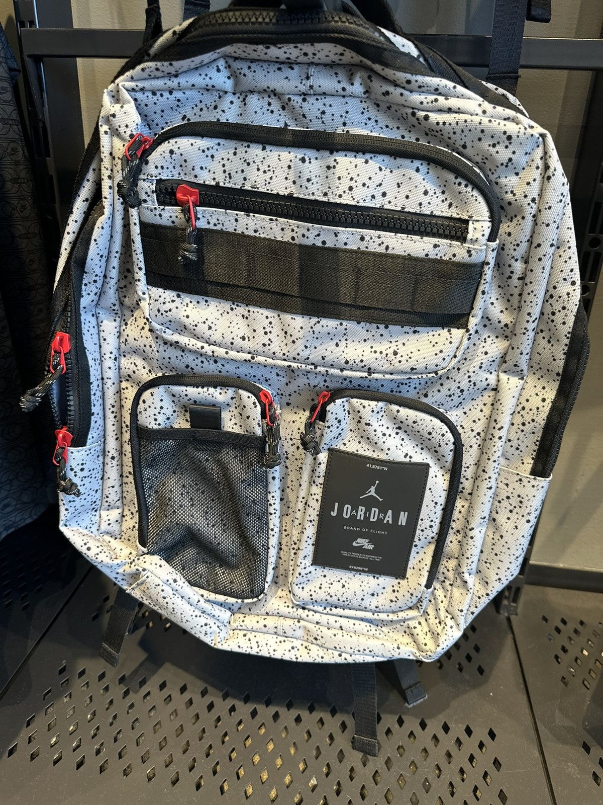 Jordan Brand × Nike Air Jordan Backpack - Utility Speed Elite Hesi 15 ...