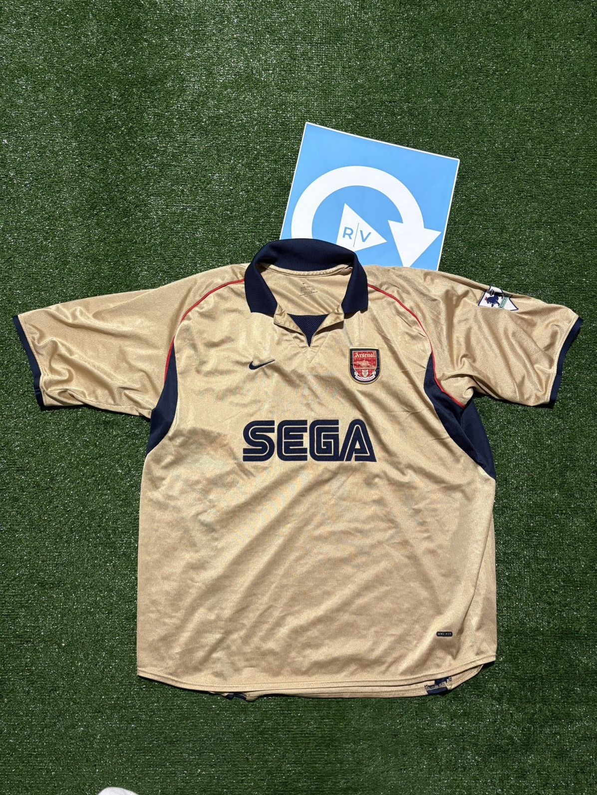 Nike VINTAGE VERY RARE NIKE ARSENAL FC SEGA GOLD JERSEY KIT | Grailed