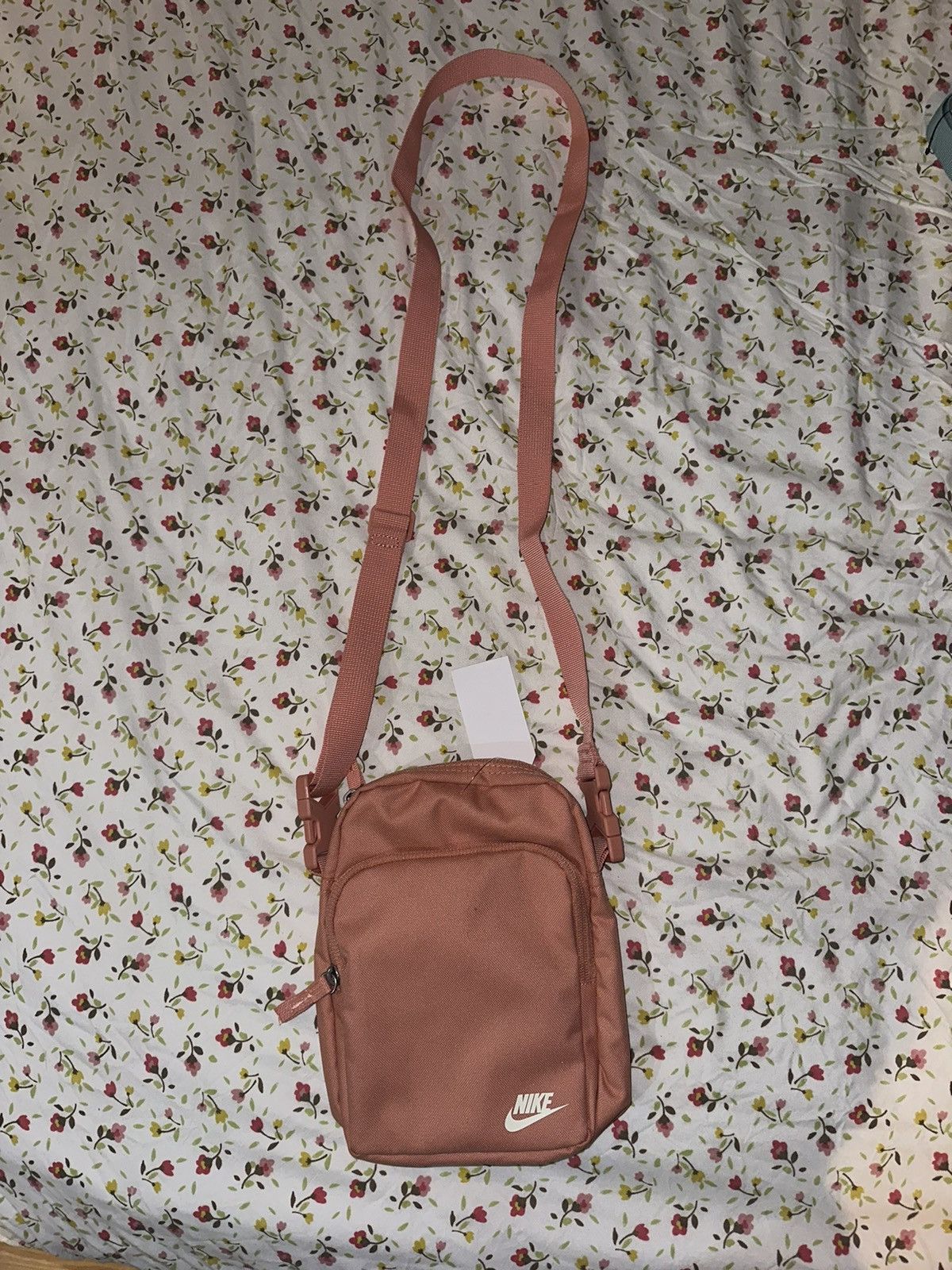 Nike Nike shoulder bag | Grailed